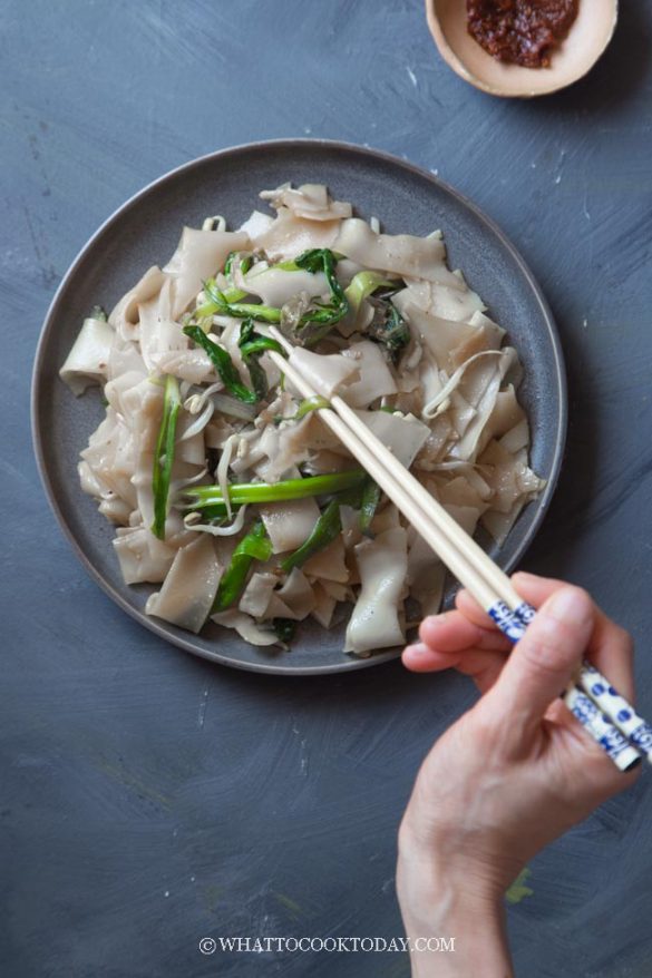 Easy Pek Cha Kwetiau / Kwetiau Goreng Polos (Plain Char Kway Teow ...