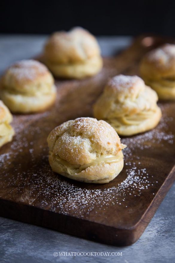 Easy Durian Cream Puffs (Choux Pastry)