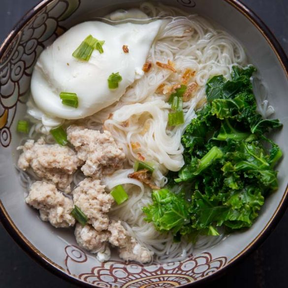 How To Cook Mee Suah Noodle Soup (Wheat/Flour Vermicelli)