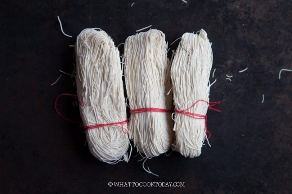 How To Cook Mee Suah Noodle Soup (Wheat/Flour Vermicelli)