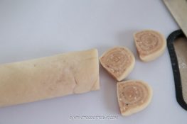 Chinese Cow's Ear Cookie/Biscuit
