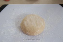 Chinese Cow's Ear Cookie/Biscuit