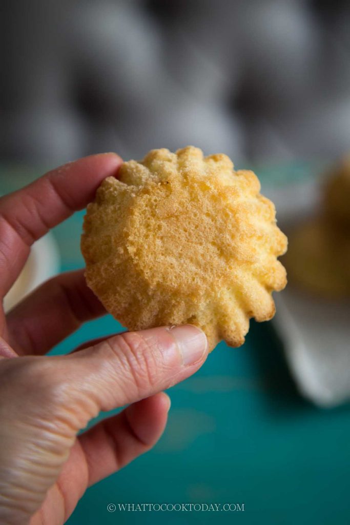 Kuih Bahulu (Baked Mini Egg Sponge Cake/Ji Dan Gao) - without mould