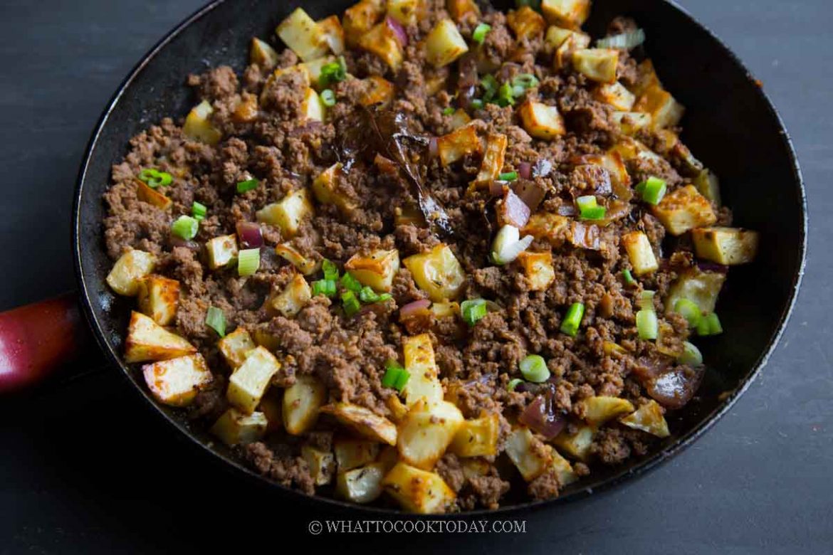Easy Macanese Minchi/Minchee (Minced Meat Potato Hash)