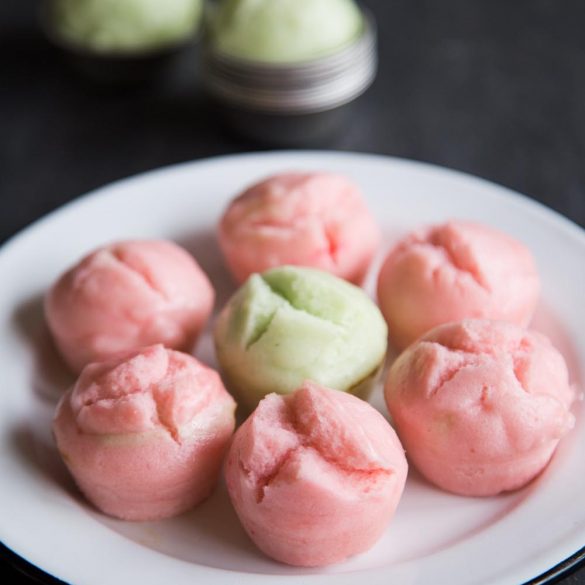 Easy Apam Beras / Apam Nasi (Malay Steamed Rice Cakes)