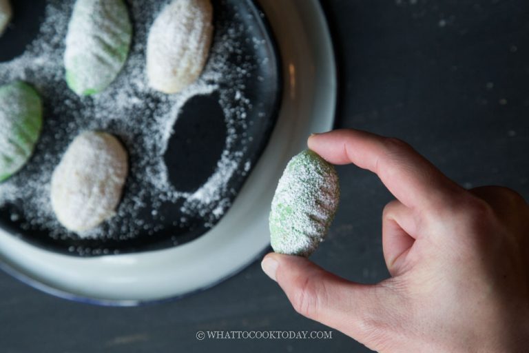 Kuih Momo Sarawak/ Biskut Arab Susu (Snowball Cookies)