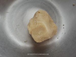 Sandbakkels / Sandbakelse / Sandkaker (Norwegian Sugar Cookies/Sand Tarts)