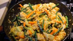 Nyonya Acar Awak (Nyonya Pickled Vegetables)