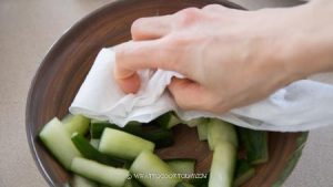 Nyonya Acar Awak (Nyonya Pickled Vegetables)