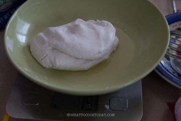 How To Make Ham Sui Gok (Fried Glutinous Rice Dumplings)