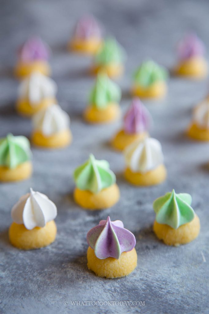 Easy Iced Gems Biscuits / Fancy Gems Biscuits (Kue Monas)