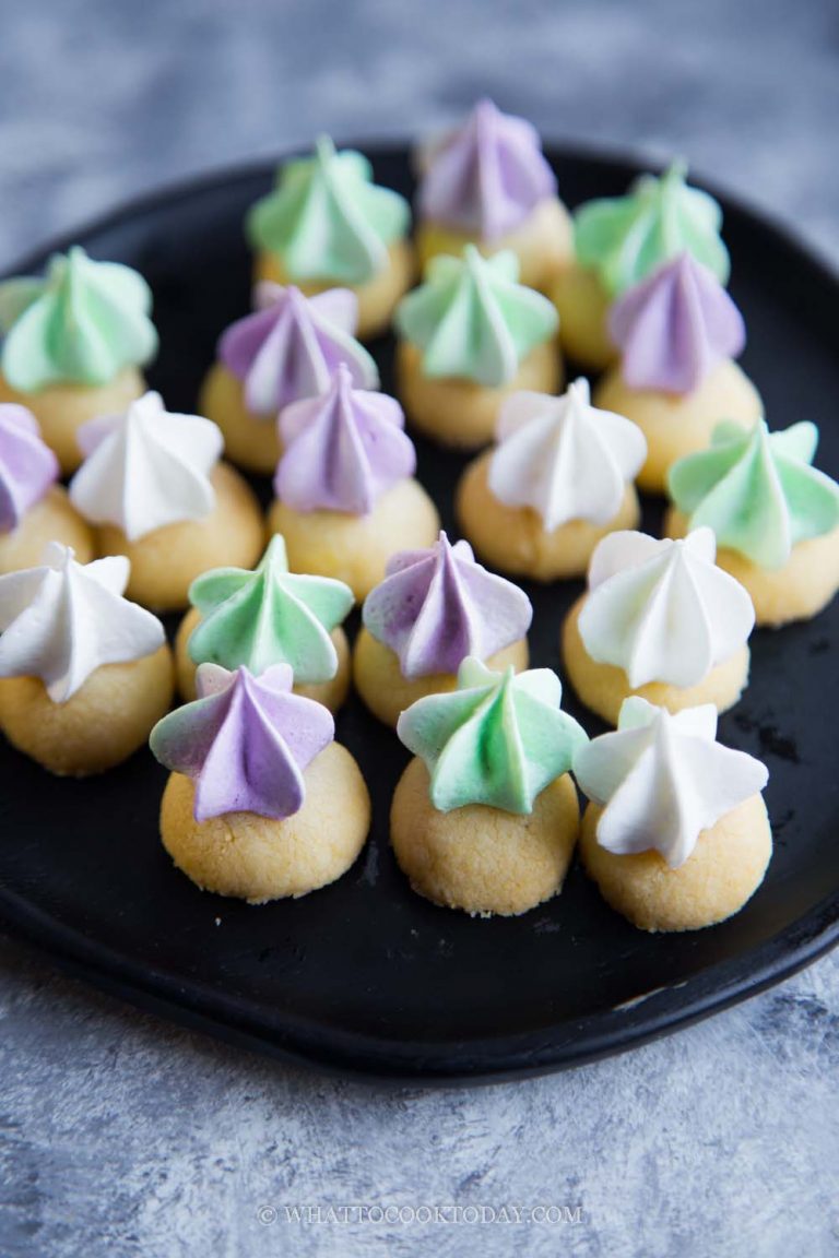 Easy Iced Gems Biscuits / Fancy Gems Biscuits (Kue Monas)
