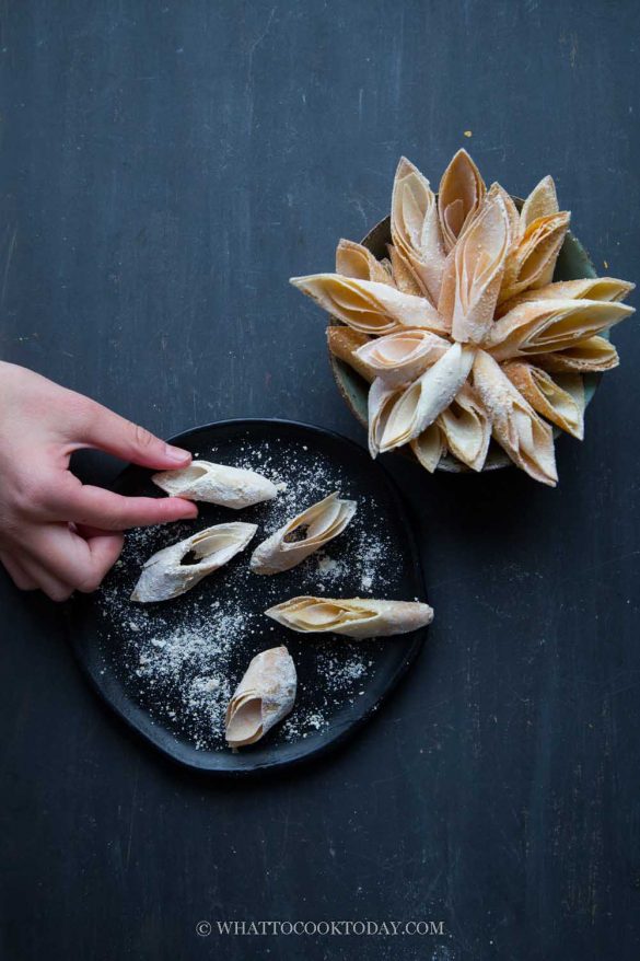 Easy Kuih Batang Buruk (Crispy Sweet Spring Roll Snack)