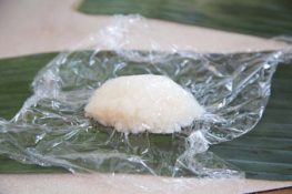 How To Make Nyonya Pulut Inti (Pressure cooker or stove-top)