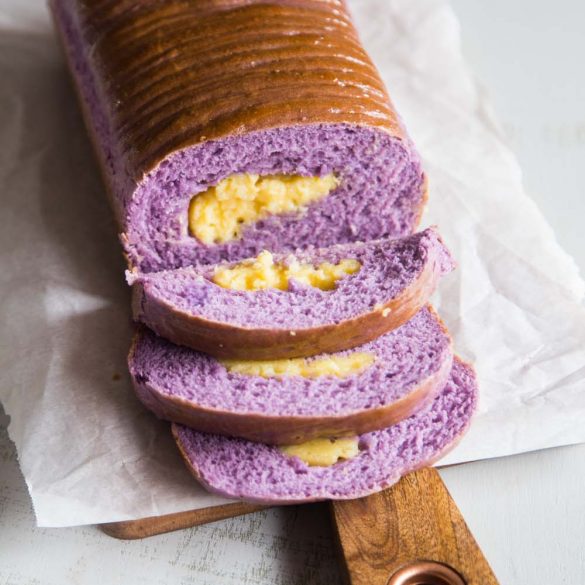 Soft and Fluffy Taiwanese Windsor Bakery Bread (温莎面包)