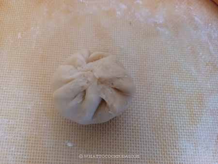 Seremban Siew Bao / Shao Bao (Baked Flaky BBQ Pork Pastry Bun 烧包)