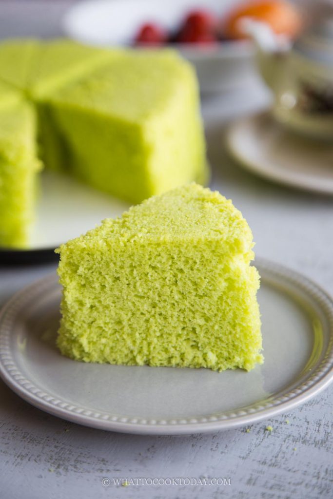 Steamed Pandan Sponge Cake (Whole-egg method, 4-ingredients only)