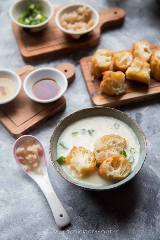 Taiwanese Savory Soy Milk Soup (Xian Dou Jiang)