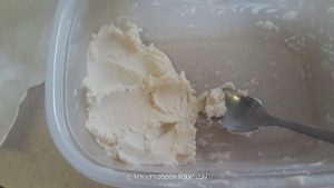 Hong Kong Cocktail Buns (Coconut Buns - 雞尾包)