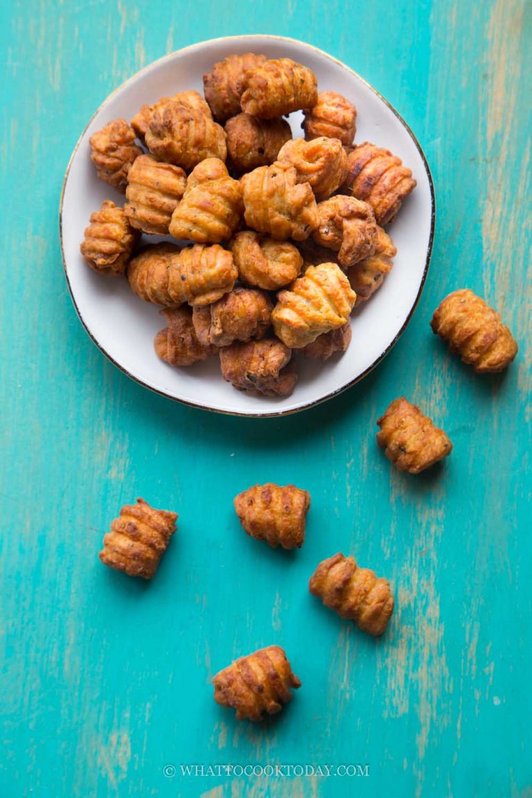 Kuih Siput / Kue Garpu (Savory Crispy Shell Snacks)