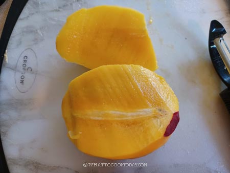 Easy No-Bake Filipino Mango Float Icebox Cake (Mango Royale)