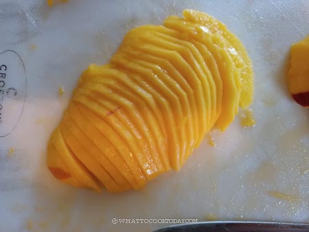 Easy No-Bake Filipino Mango Float Icebox Cake (Mango Royale)