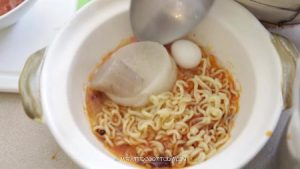 How To Cook Simple Oden and Mala Oden (Fish Cake Stew)