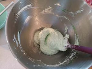 French Macarons with Taro Buttercream (French Method)