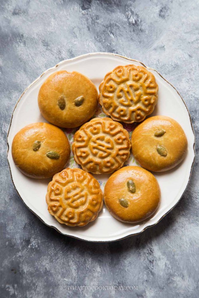 Easy Chinese Mooncake Biscuits / Doll Biscuits 公仔饼 (No Golden Syrup)