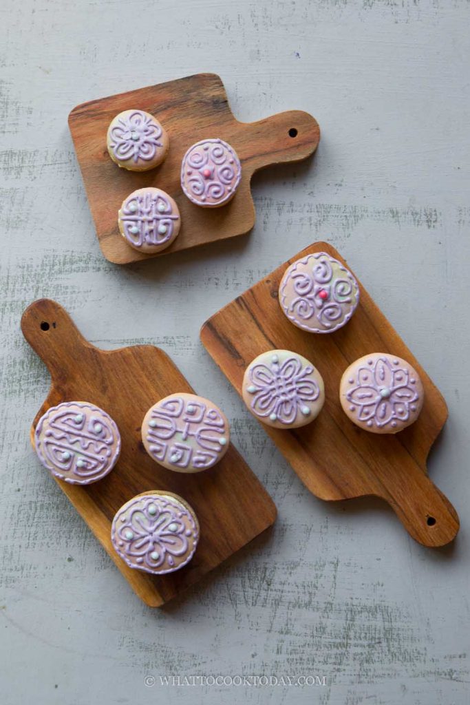 Mooncake Macaron (French Method)