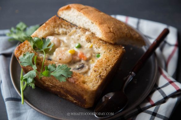 Easy Taiwan Coffin Bread (棺材板)
