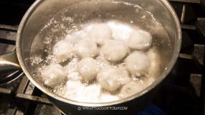 Crystal Tang Yuan with Purple Sweet Potato Filling (水晶汤圆)
