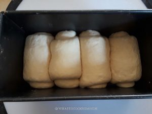 Soft Fluffy Hainanese Bread Loaf (Hailam Kopitiam Bread / Roti Benggali)