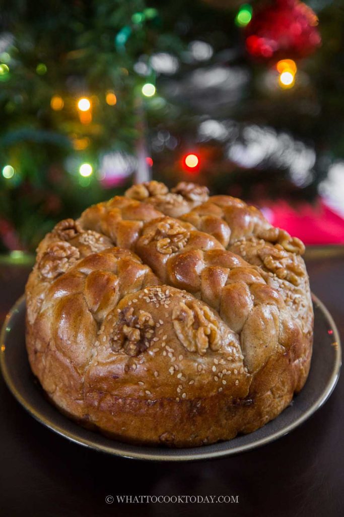 Christopsomo (Greek Christmas Bread with Walnuts)