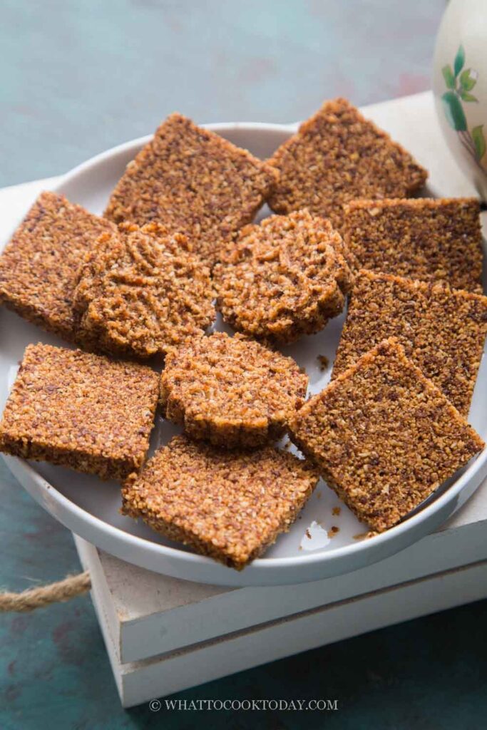 Traditional Chinese Coconut Biscuit (Biskut Kelapa)