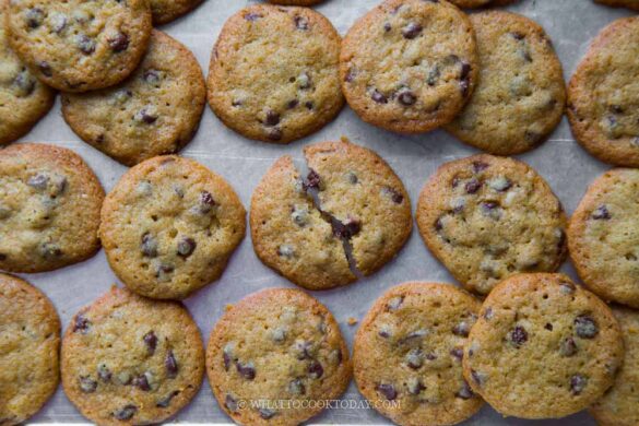 Famous Amos Chocolate Chip Cookies