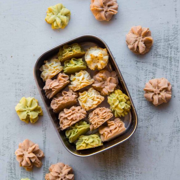 Easy Eggless Sugee Biscuits / Semolina Biscuits (Biskut Suji)
