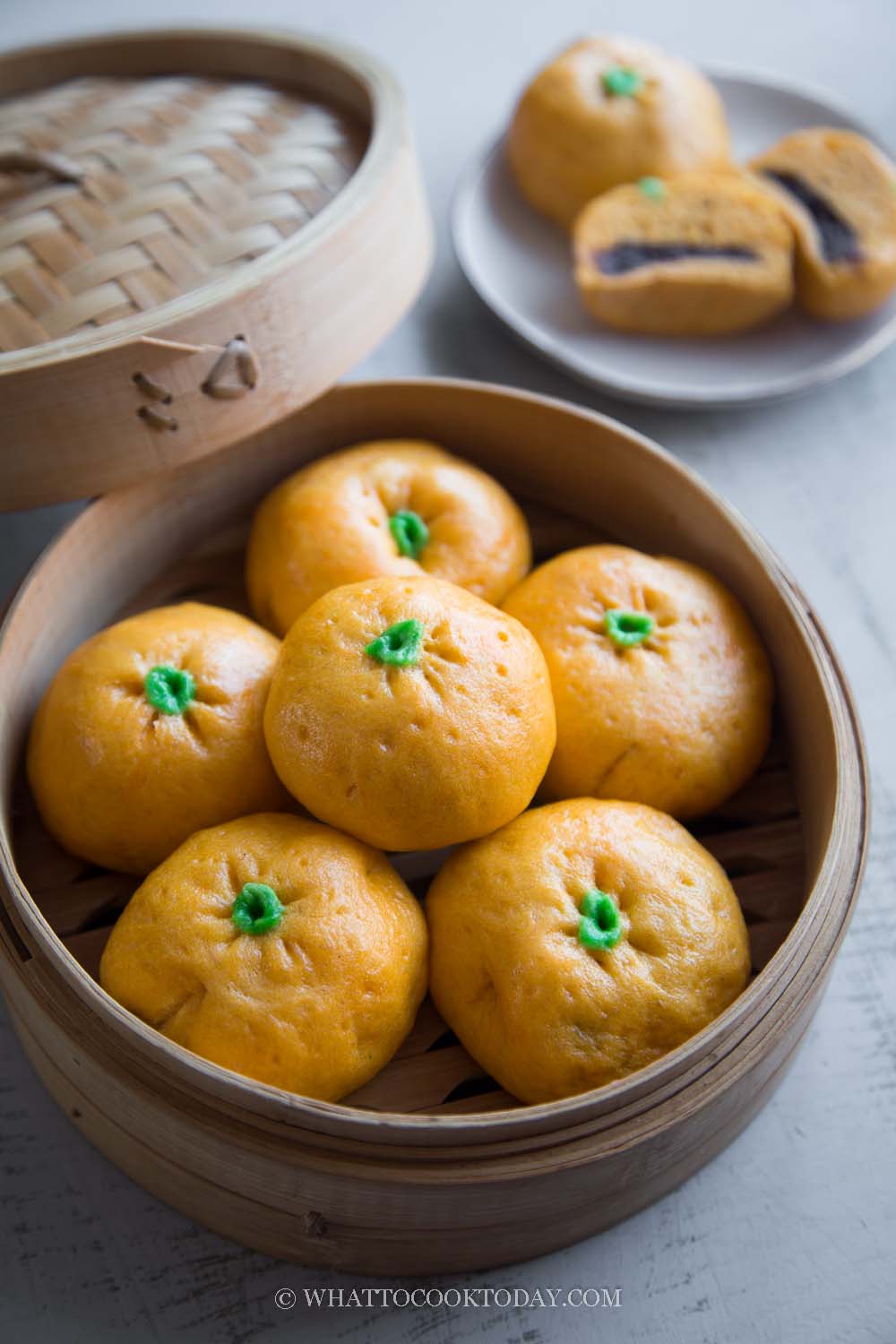 Mandarin Orange Shaped Mantou/Bao (Steamed Buns)