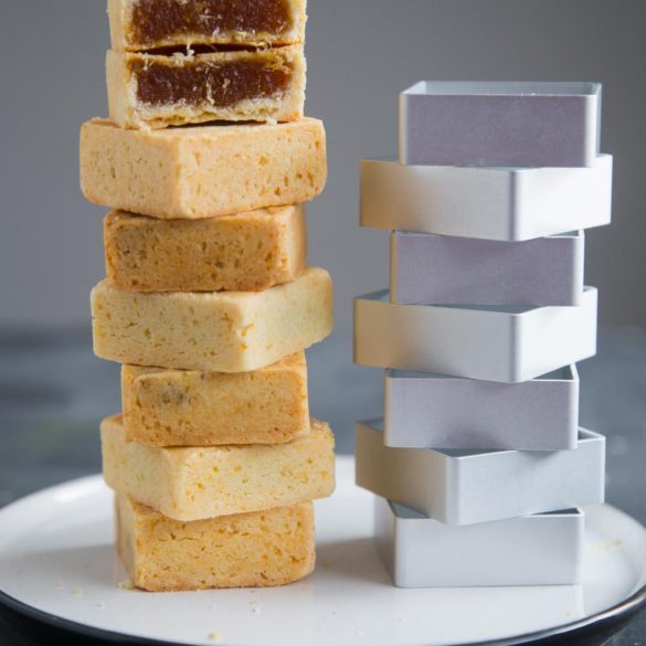 Easy Taiwan Coffin Bread (棺材板)