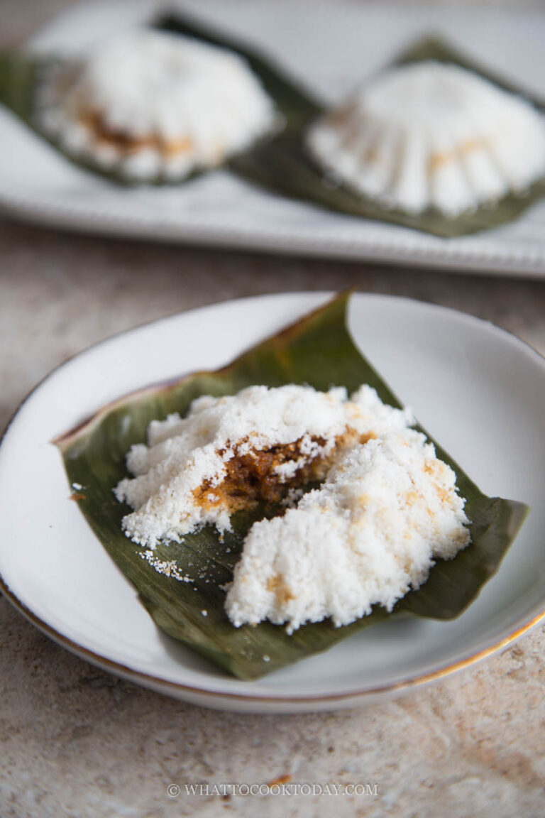 How To Make Kueh Tutu / Putu Piring (Without Tutu Mold)