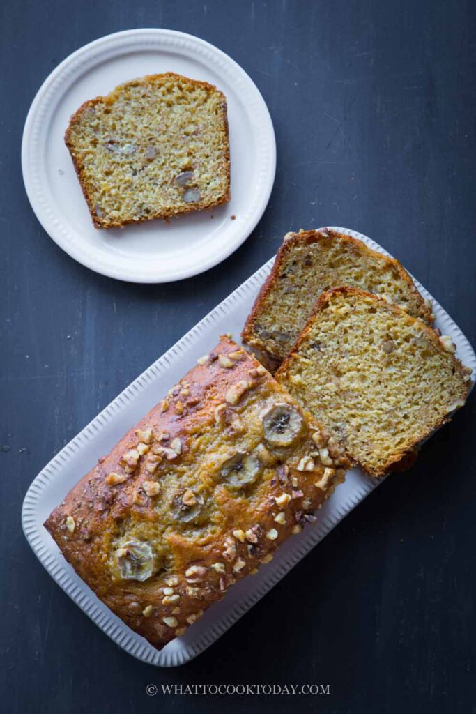 Easy Moist Banana Walnut Mayonnaise Bread/Cake