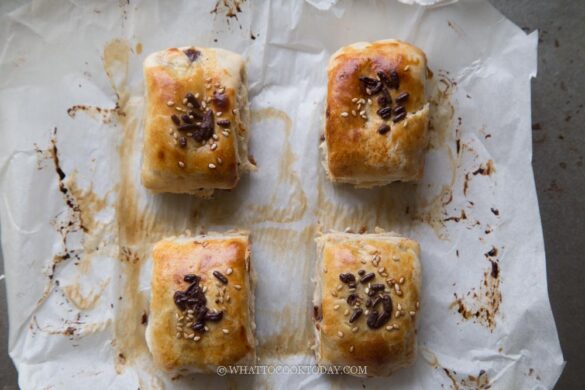 Bolen Pisang Bandung (Indonesian Banana Puff Pastry)
