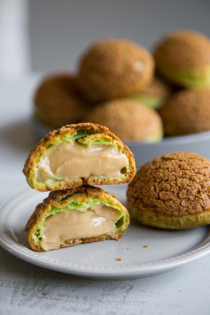 Pandan Choux Au Craquelin (with Coconut Pastry Cream)