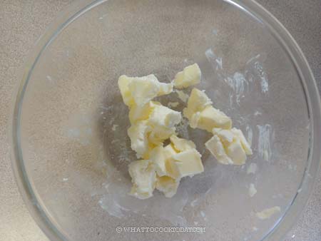 Pandan Choux Au Craquelin (with Coconut Pastry Cream)