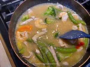 Easy Seafood Mui Fan (Seafood Egg Gravy with Rice )
