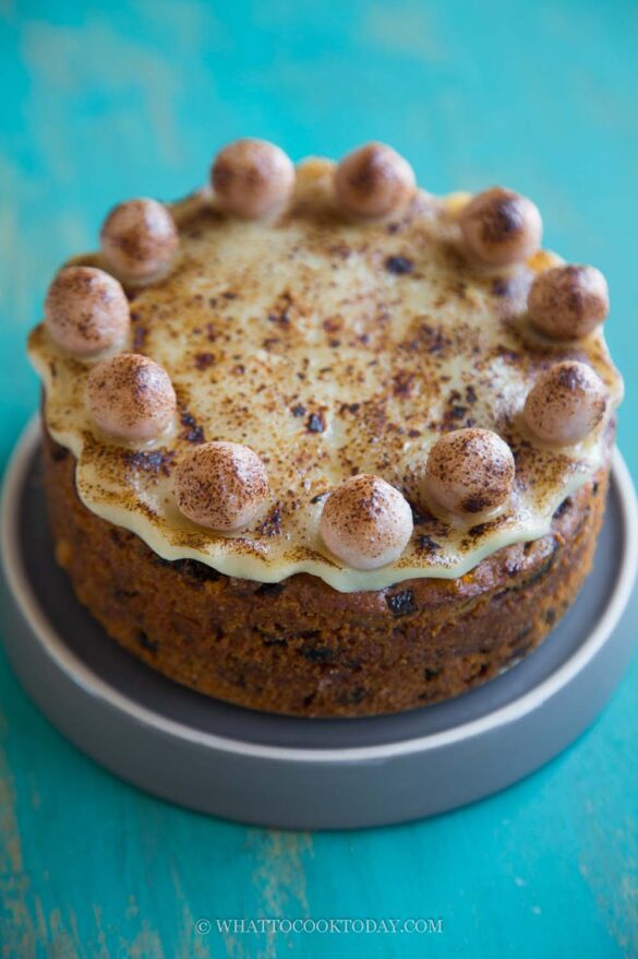 Easy Homemade Simnel Cake (English Easter Cake)