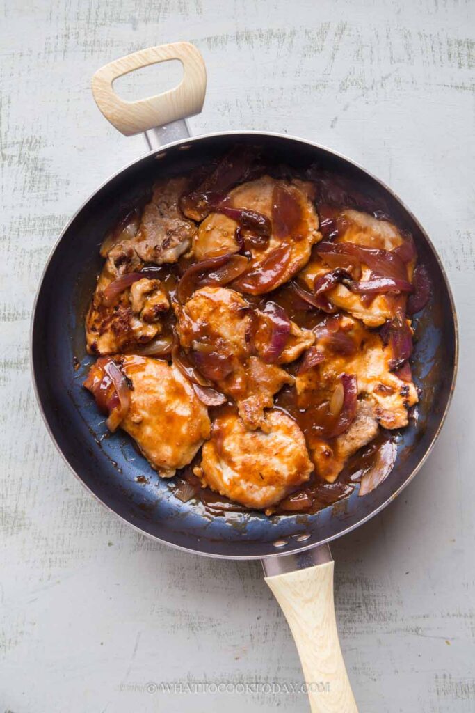 Hong Kong Cha Chaan Teng Pork Chop with Onion