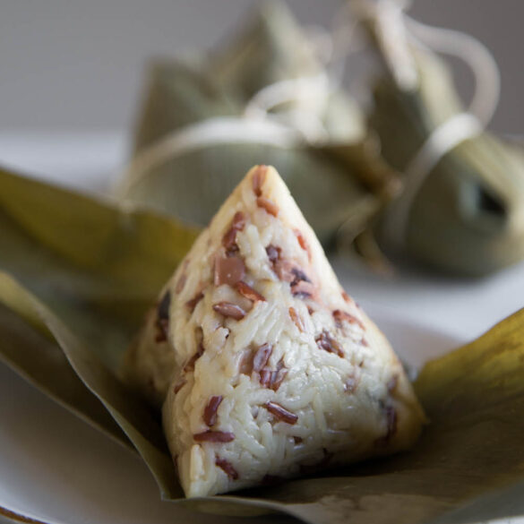 Easy Hokkien Bak Chang (Zongzi-Sticky Rice Dumplings)