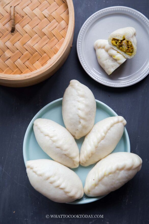 Old Chang Kee's Steamed Curry Chicken Bao
