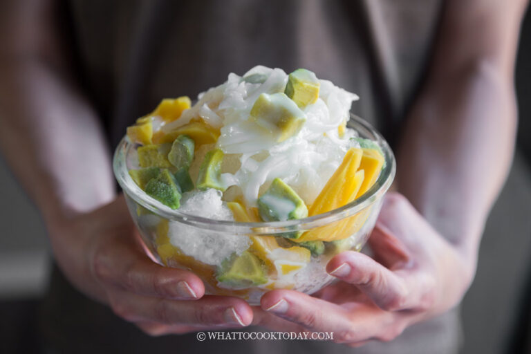 Es Teler (Indonesian Shaved Ice with Avocado, Jackfruit, Coconut)